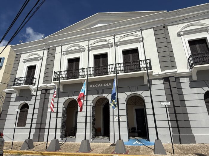 Arecibo presenta sus respetos al fenecido General de División Félix A ...